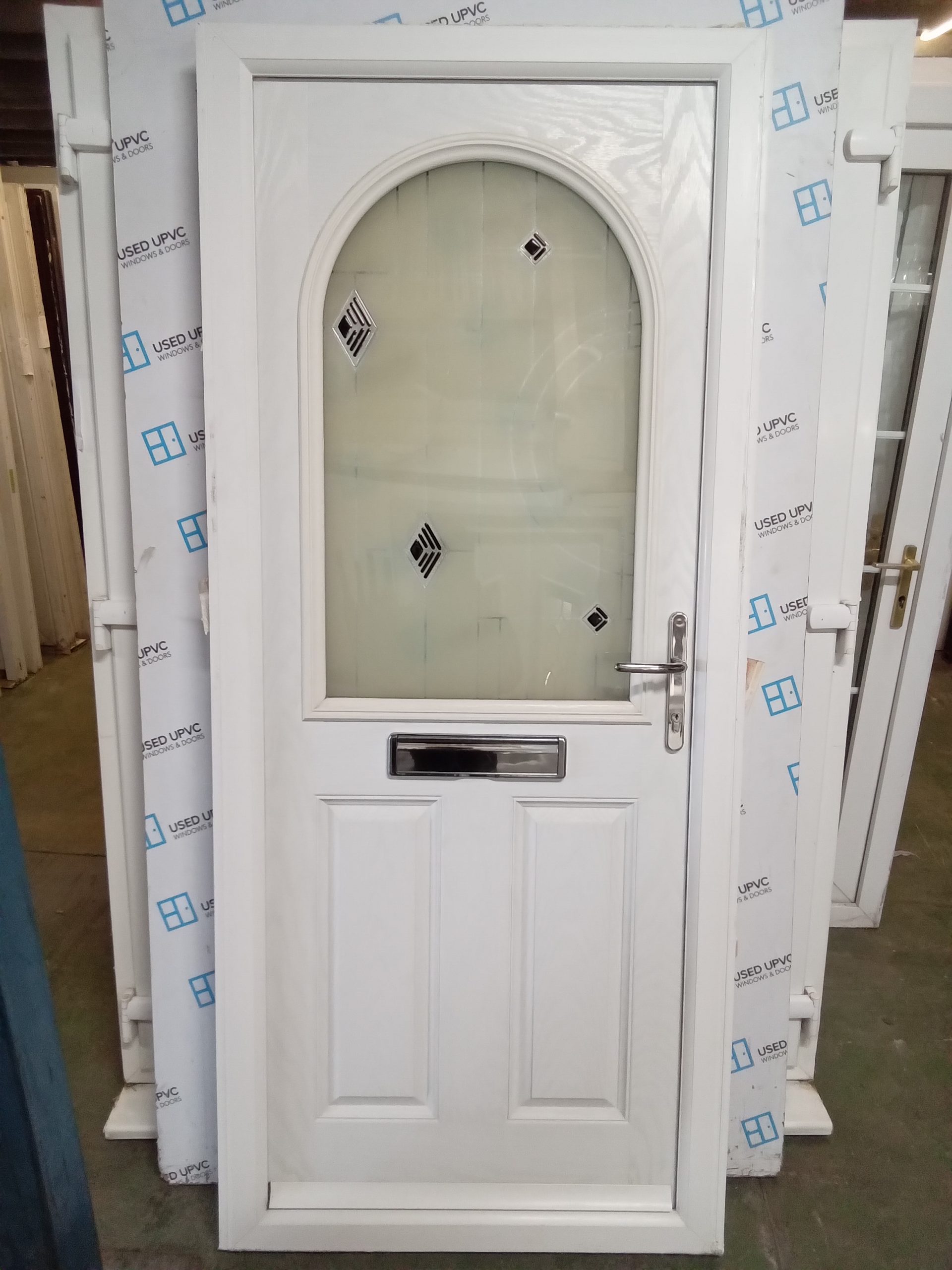 Used White composite front Door 905mm x 2070mm (875mm reduced) 0144 ...