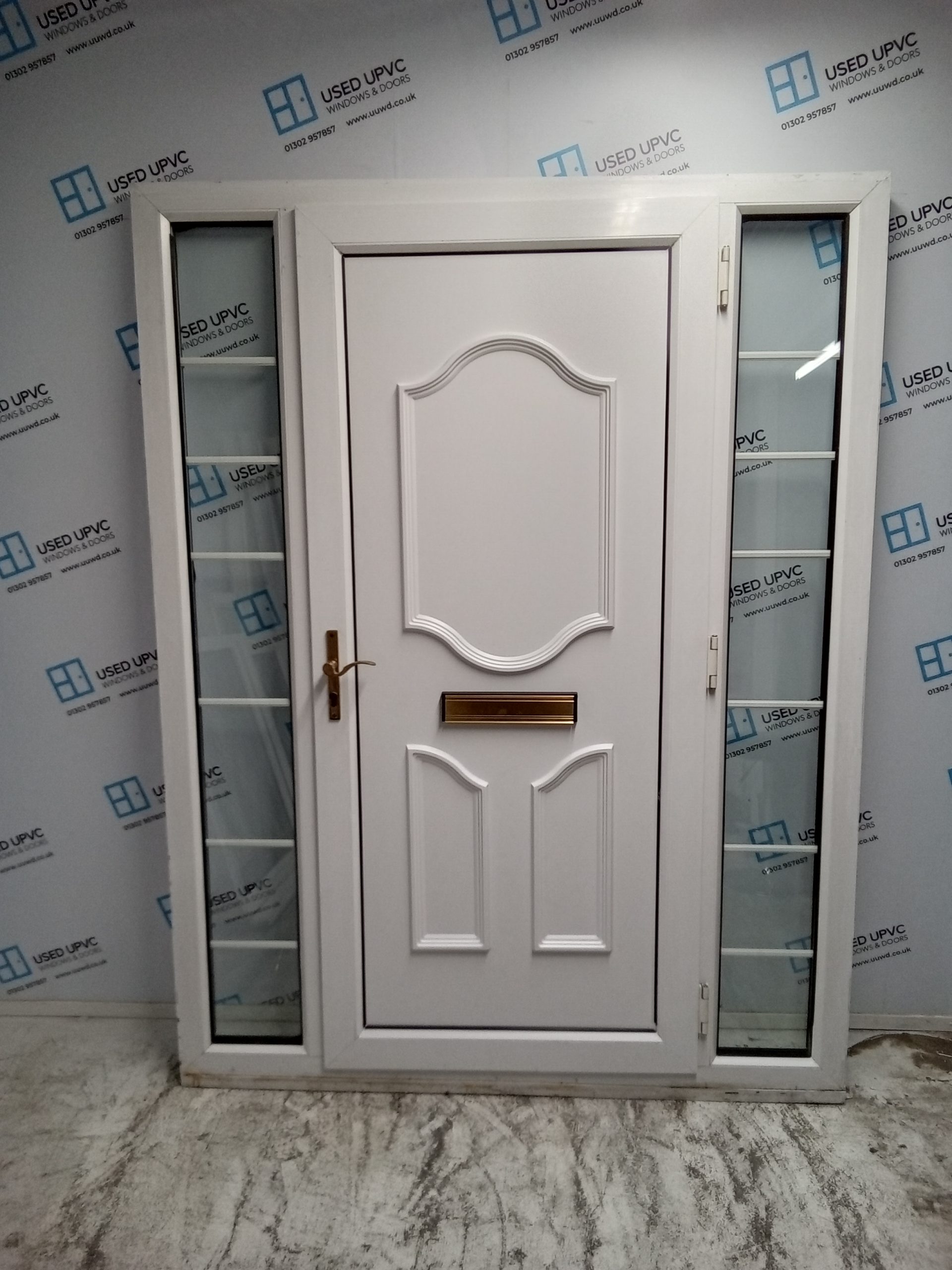 Used White Upvc Front Door And Side Panel 1575mm x 2070mm DS028 | Used UPVC Windows & Doors