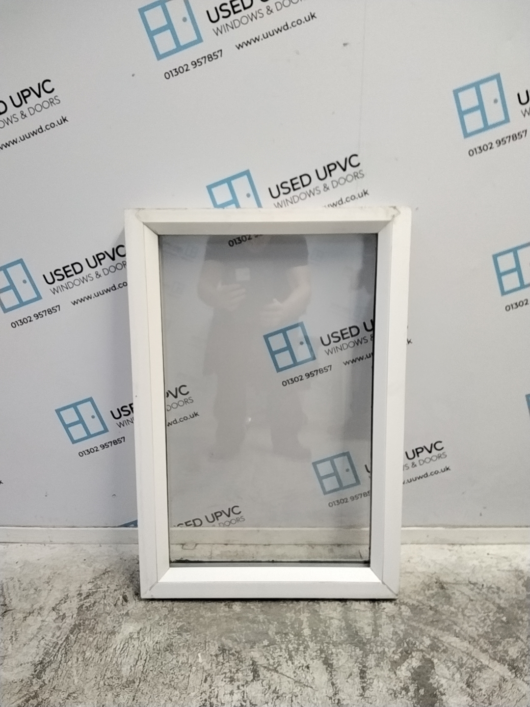Used White Upvc window 545mm x 800mm W0217 | Used UPVC Windows & Doors