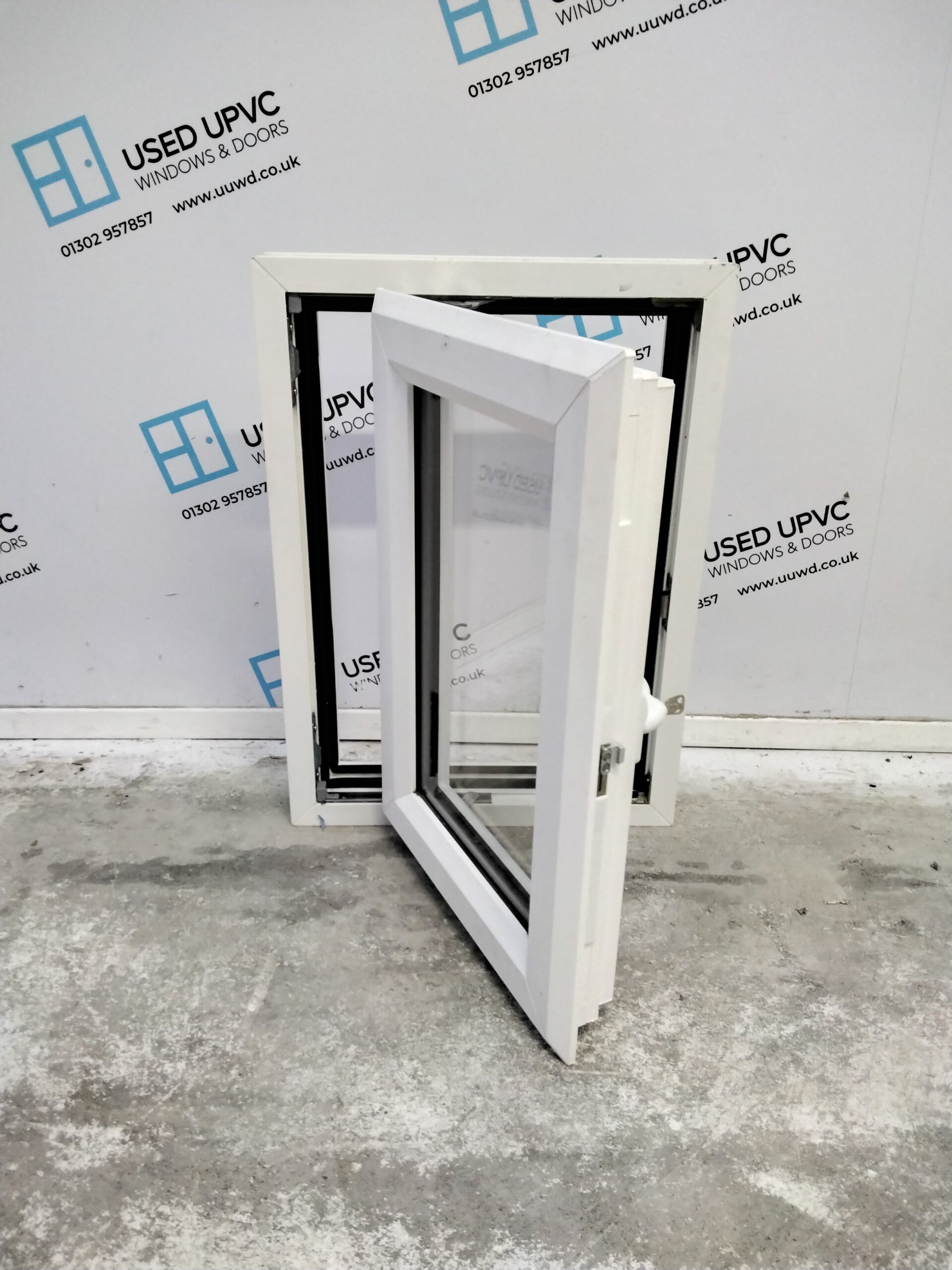 Used White Upvc Window 450mm x 625mm W0386 | Used UPVC Windows & Doors