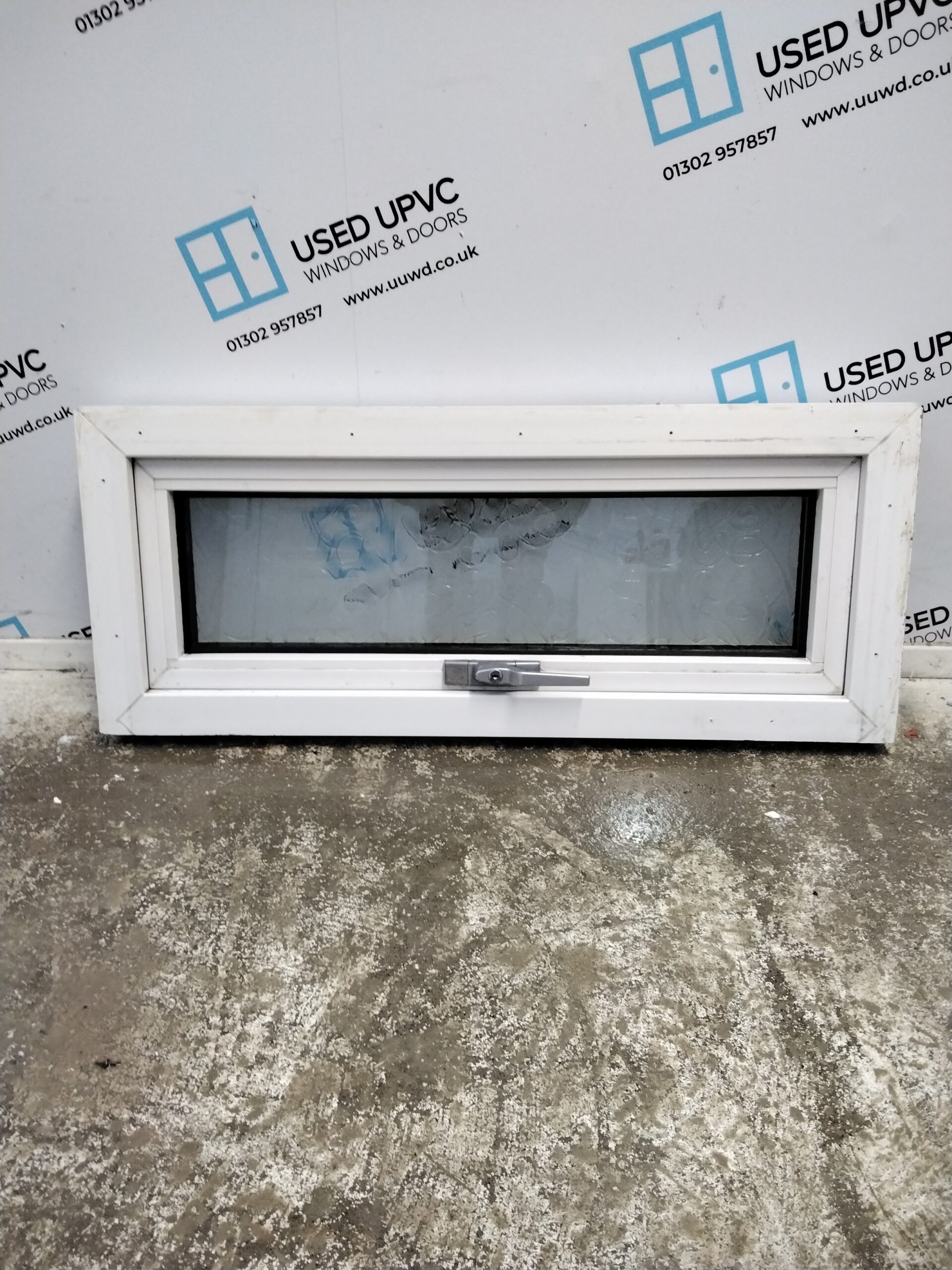 Used White Upvc Window 900mm x 365mm W0491 | Used UPVC Windows & Doors