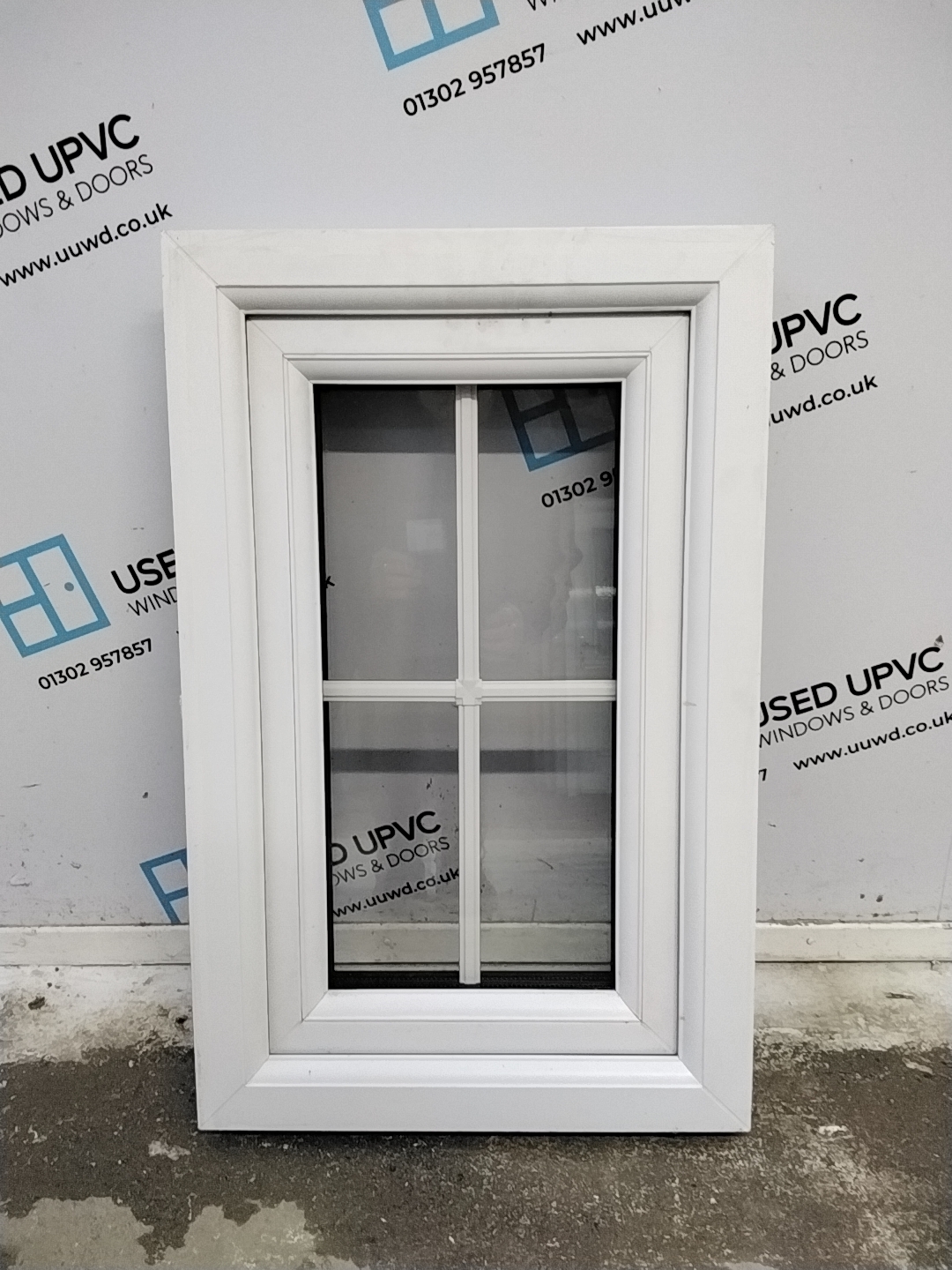 Used Upvc Rosewood on White Window 450mm x 710mm W0494A | Used UPVC ...