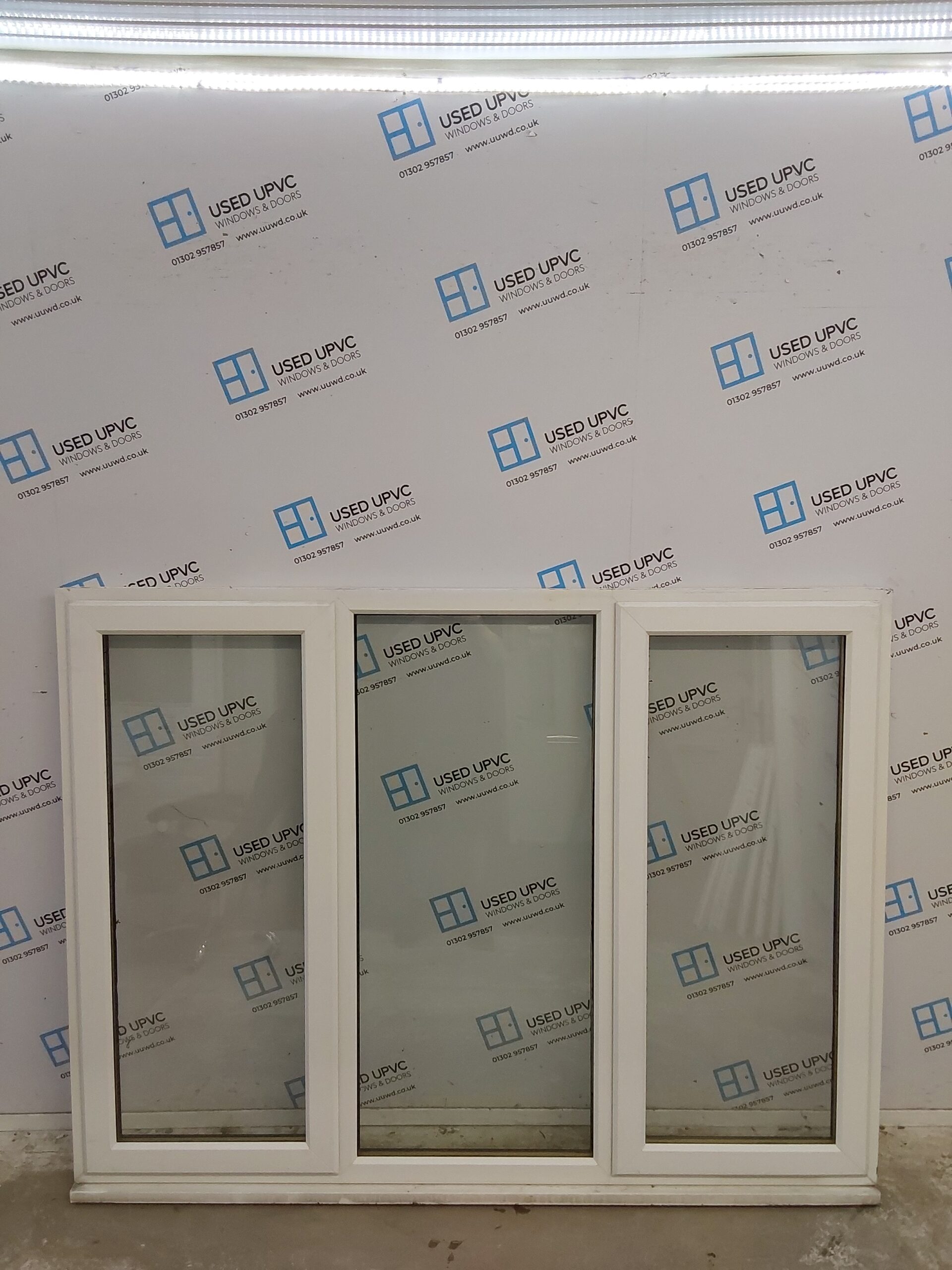 Used White Upvc Window 1800mm x 1370mm LW0012 | Used UPVC Windows & Doors