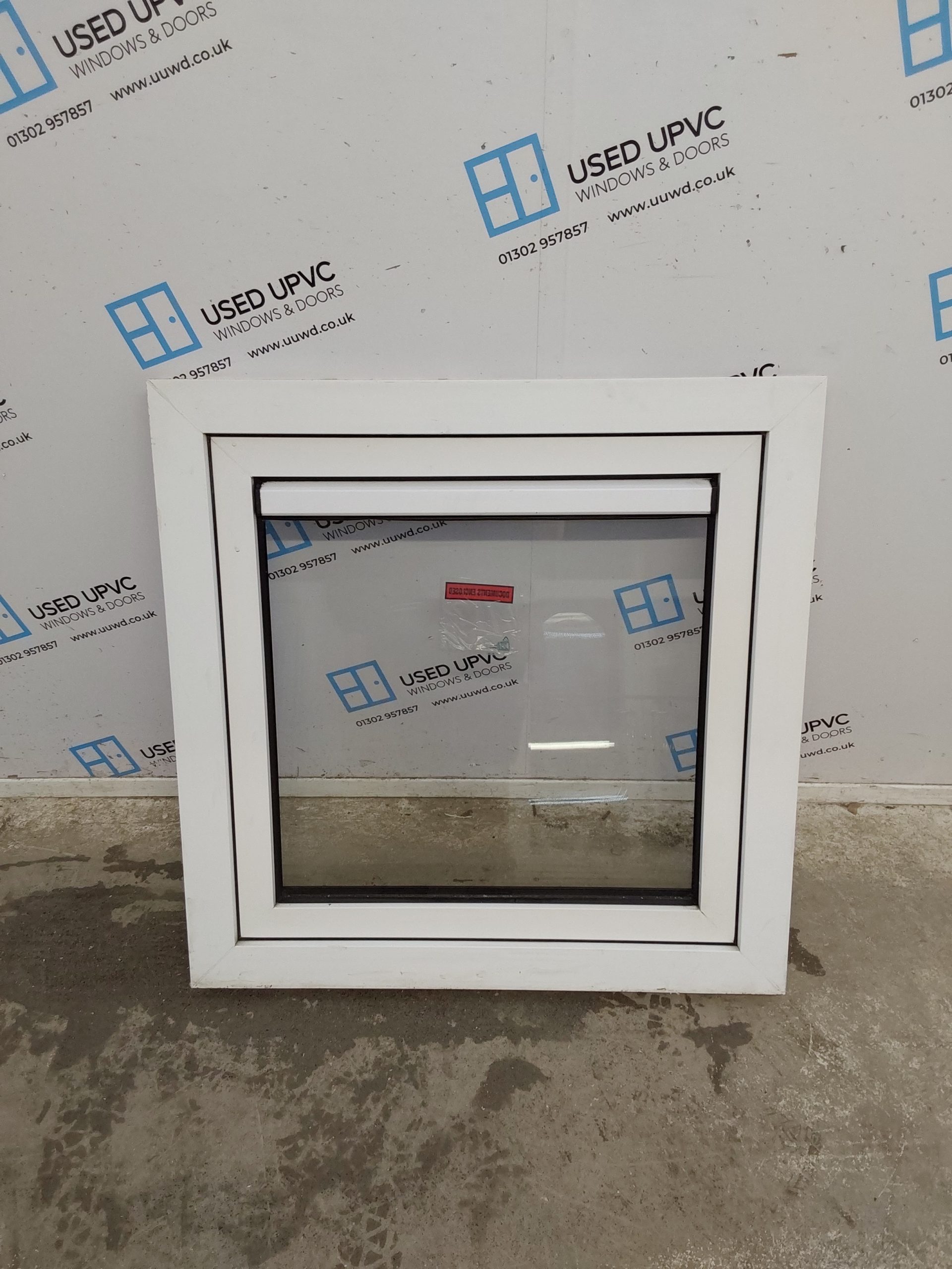Used White Upvc Tilt And Turn Window 885mm x 890mm C12W038 | Used UPVC ...