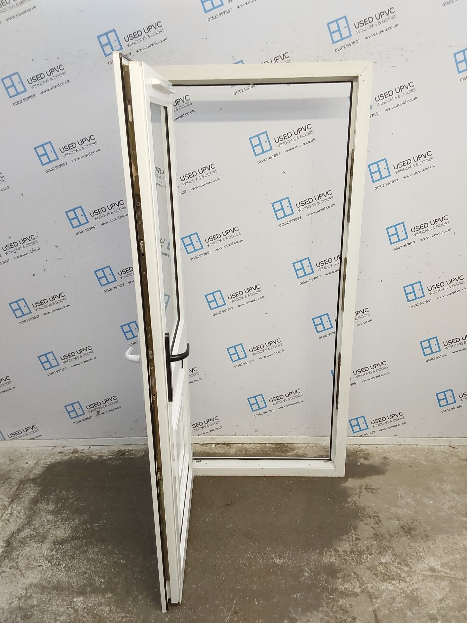Used White Upvc Back Door 880mm x 1960mm C8D71 | Used UPVC Windows & Doors