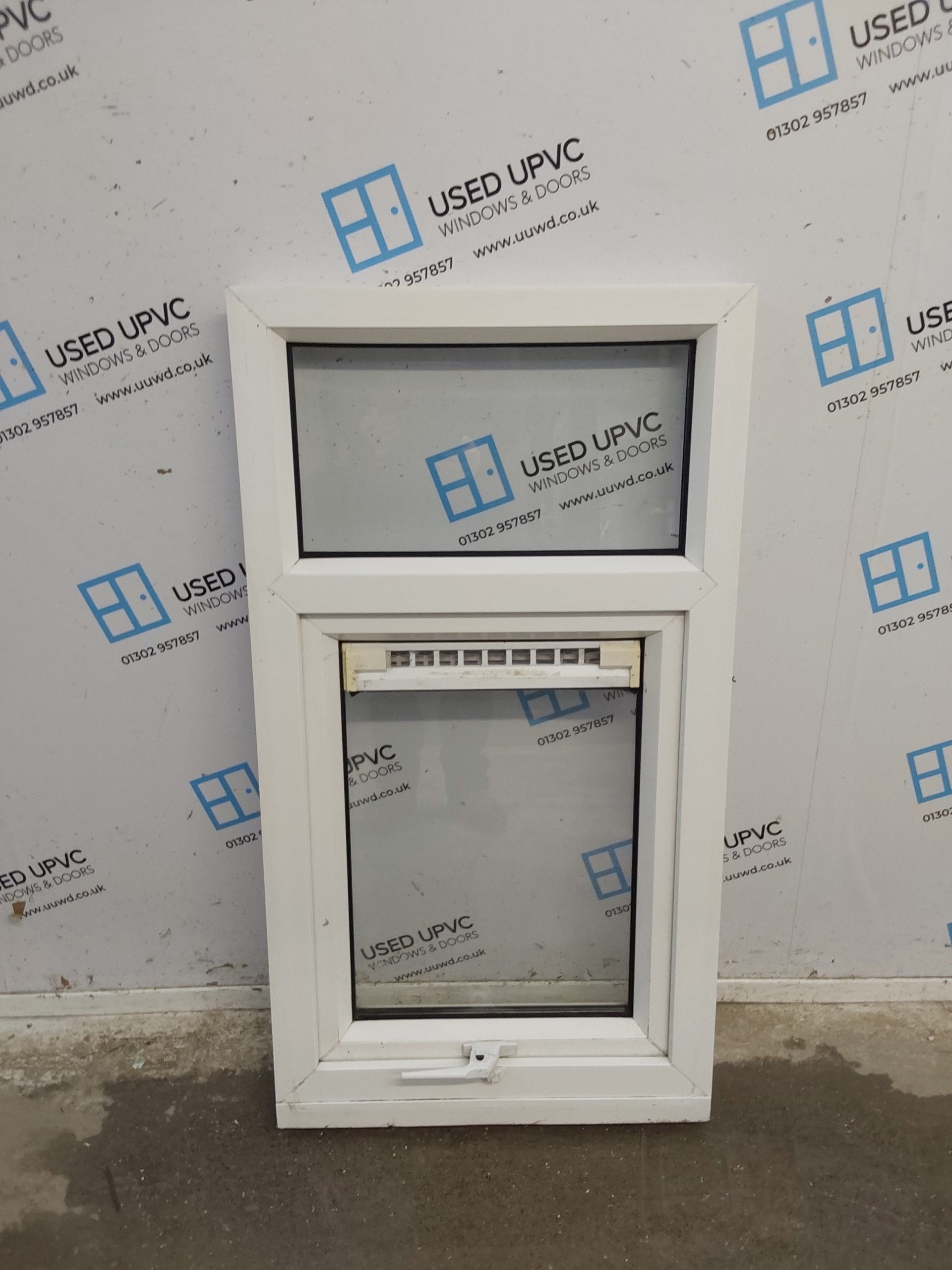 Used White Upvc Window 610mm x 1120mm C2B068 | Used UPVC Windows & Doors