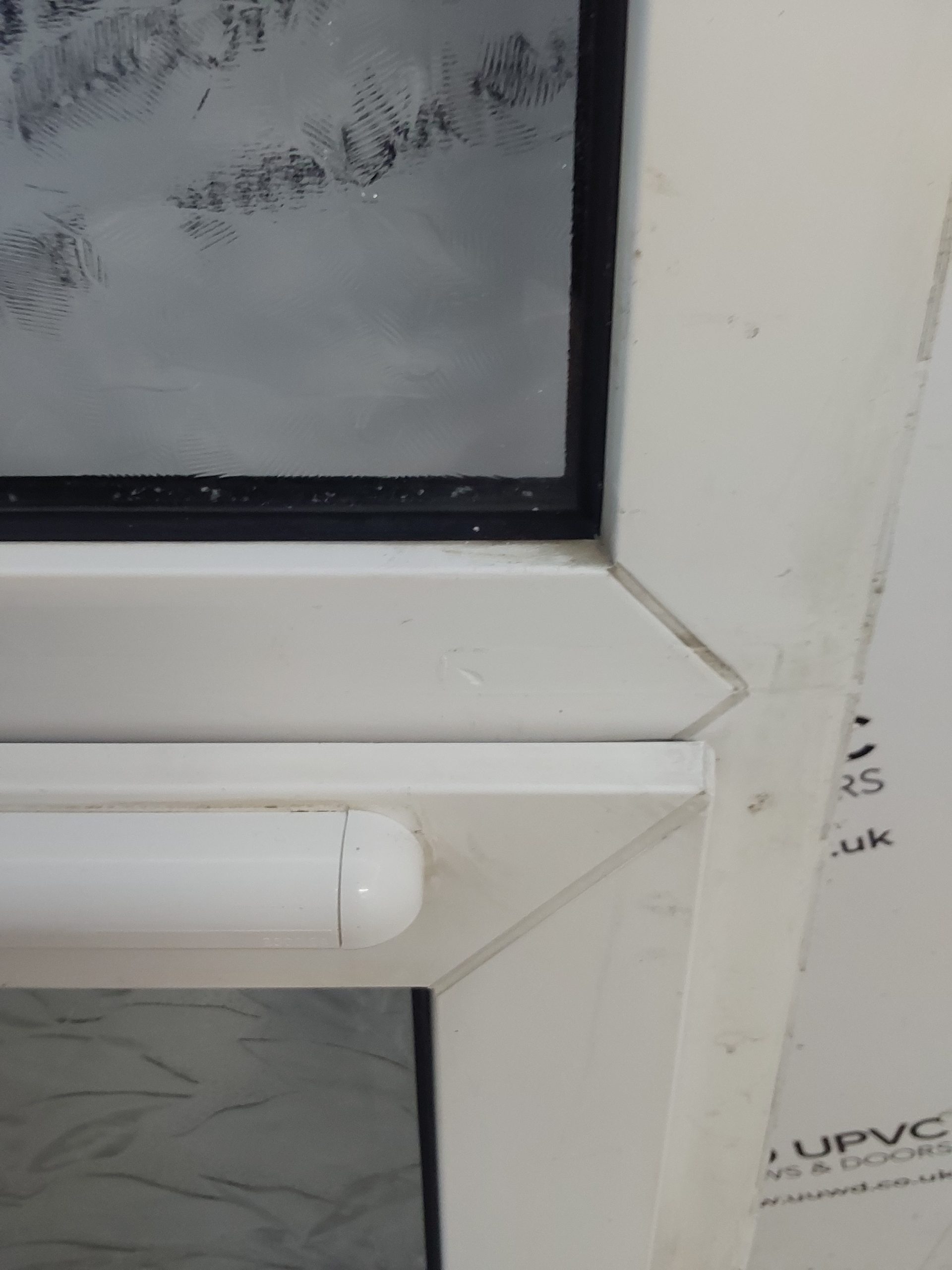Used White Upvc Window 610mm x 1125mm C2037 | Used UPVC Windows & Doors